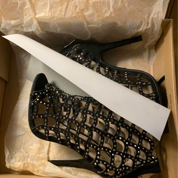 Zigi Soho | Shoes | Zigi Soho Duran Black Rhinestone Cage High Heel ...
